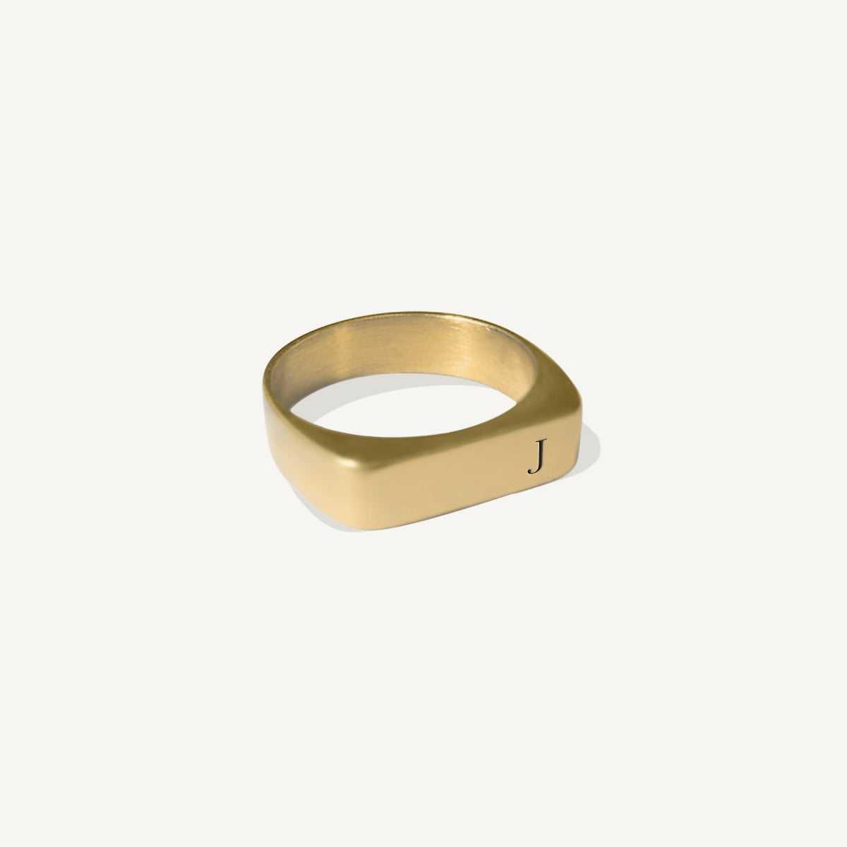 The Flat Signet Ring, Engraved – Flecked with Gold